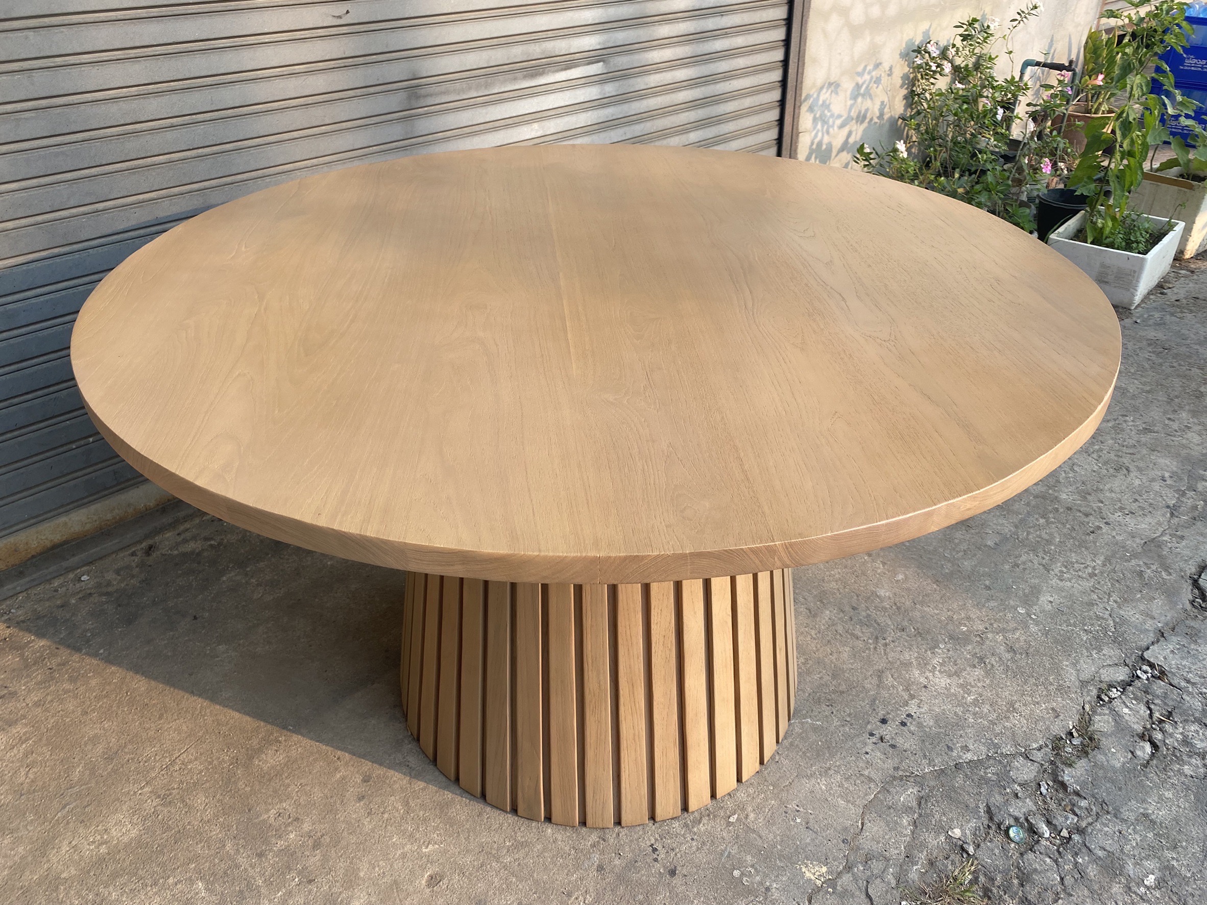 Warmwood.craft โต๊ะกลมไม้แอชพรีเมี่ยม ทรงกลม รุ่น Round Black 140-75 cm ...