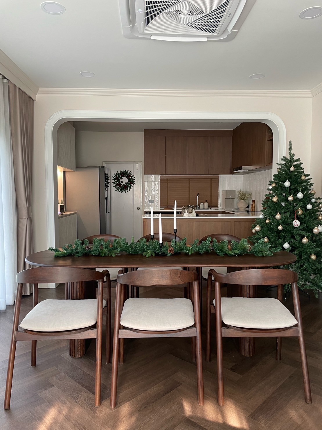 Warmwood.Craft โต๊ะไม้แอชพรีเมี่ยม รุ่น Maison รุ่นขาเหลี่ยม Dark ...