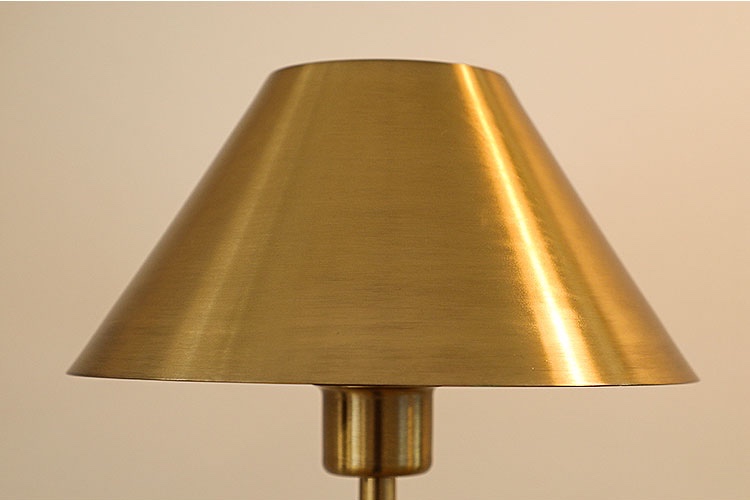 Deepwood โคมไฟตั้งพื้น LAW Floor Lamp สี SOCIAL GOLD ขนาด D25 x H159 cm ...