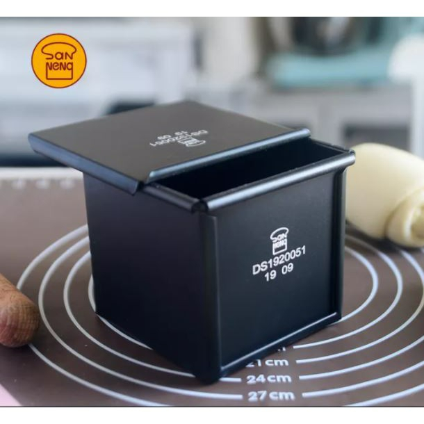 Kitchenworld San neng DS1920051 Non-stick Square Loaf Pan 10x10x10 ...