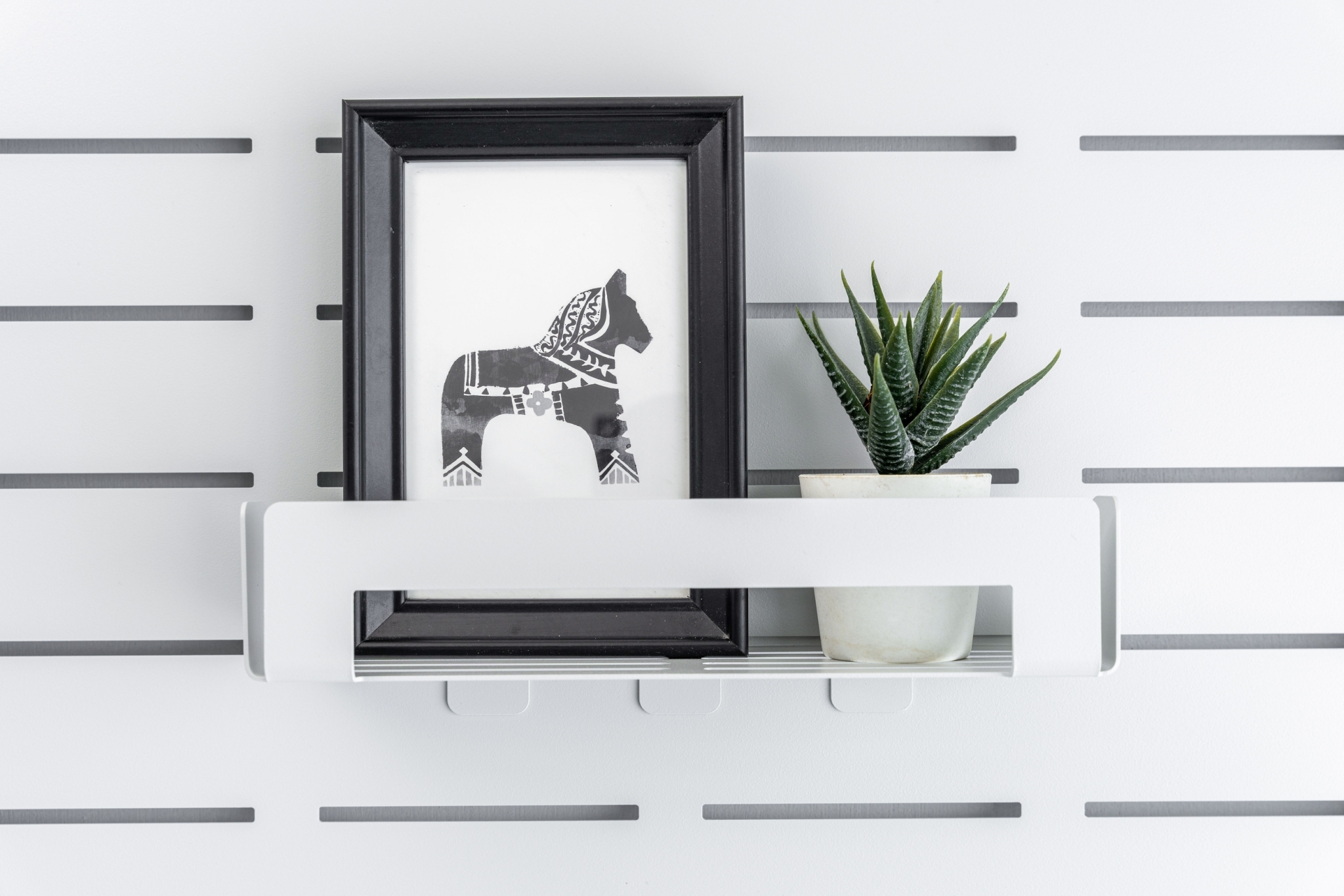 spacemaker.th Bottle Tray-L ถาดวางของ เป็นทั้งพร๊อพถ่ายรูป วางหนังสือ สิ่งของประดับต่างๆ ได้ตาม ...