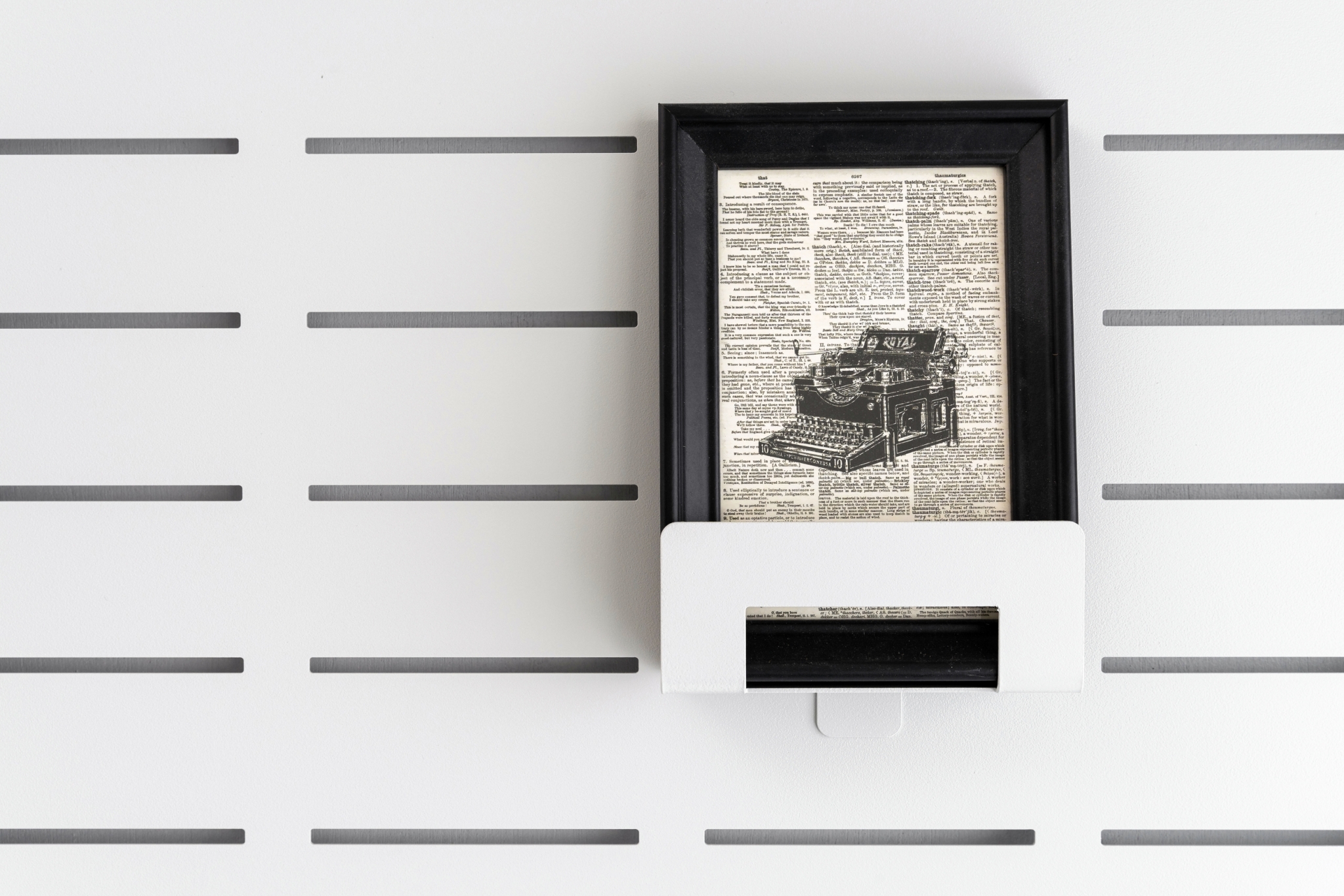 spacemaker.th Book Holder ที่ตั้งหนังสือ แท่นวางโทรศัพท์ แท่นวางของ ช่วยสำหรับวางหนังสือ gray ...