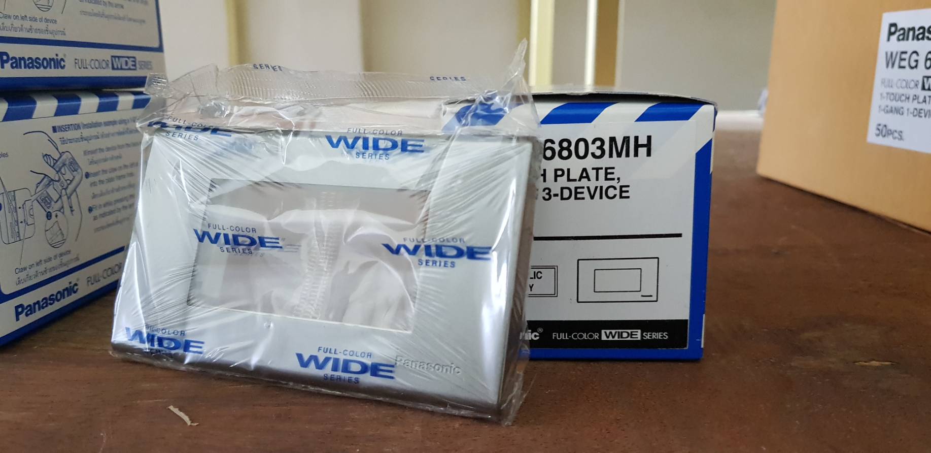 Panasonic หน้ากากพลาสติก 3 ช่อง WEG 6803 MH - บจก. ทีเอ็นเค อิเล็คทริค ...