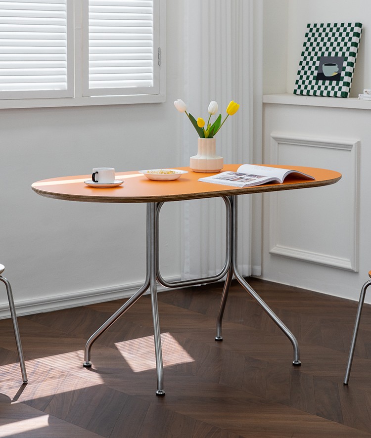 โต๊ะทำงาน รุ่นลีโม่ LIMO TABLE สีเหลือง YELLOW 200x87x74H CM. - บริษัท ...