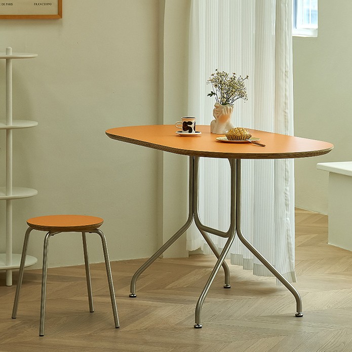 โต๊ะทำงาน รุ่นลีโม่ LIMO TABLE สีเหลือง YELLOW 200x87x74H CM. - บริษัท ...