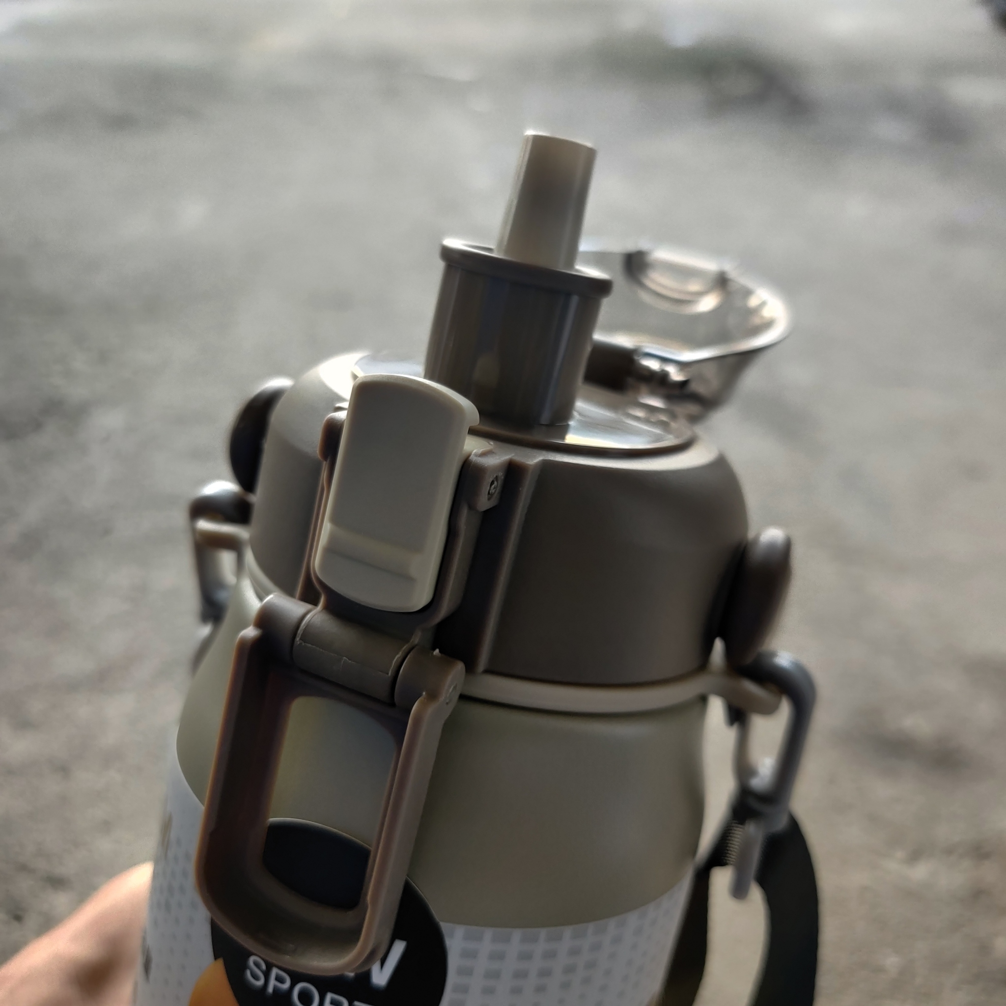 ขวดน้ำ เก็บความเย็น เก็บร้อน มีสายสะพายและหลอด MOTTO สีน้ำตาล สแตนเลส ...