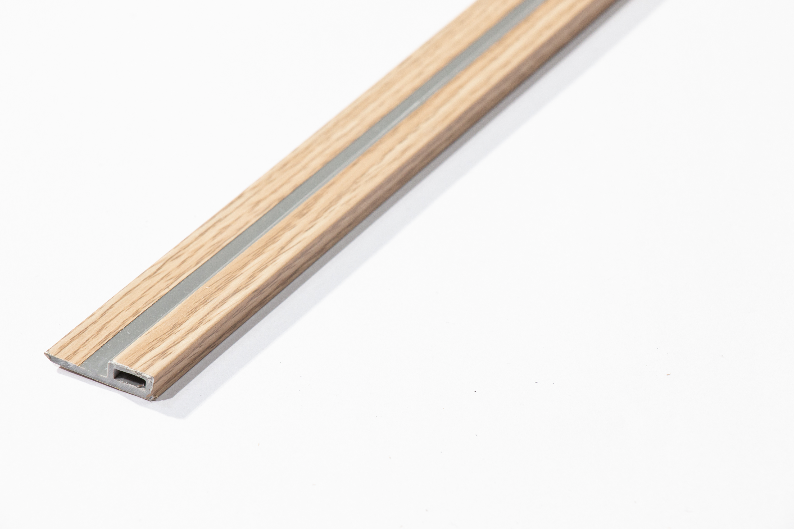 Naturwood Edging (ตัวจบเหลี่ยม) PVC สี Light Oak ยาว 1.2 m (6x25x1200 ...