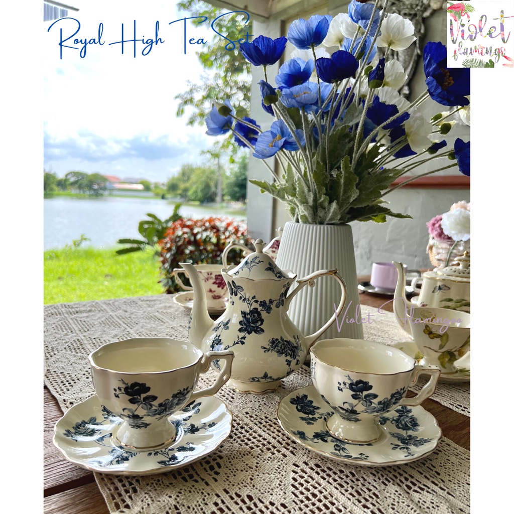 Violet Flamingo ชุดน้ำชา Royal High Tea Set สีน้ำเงิน ในชุดประกอบด้วยกา ...