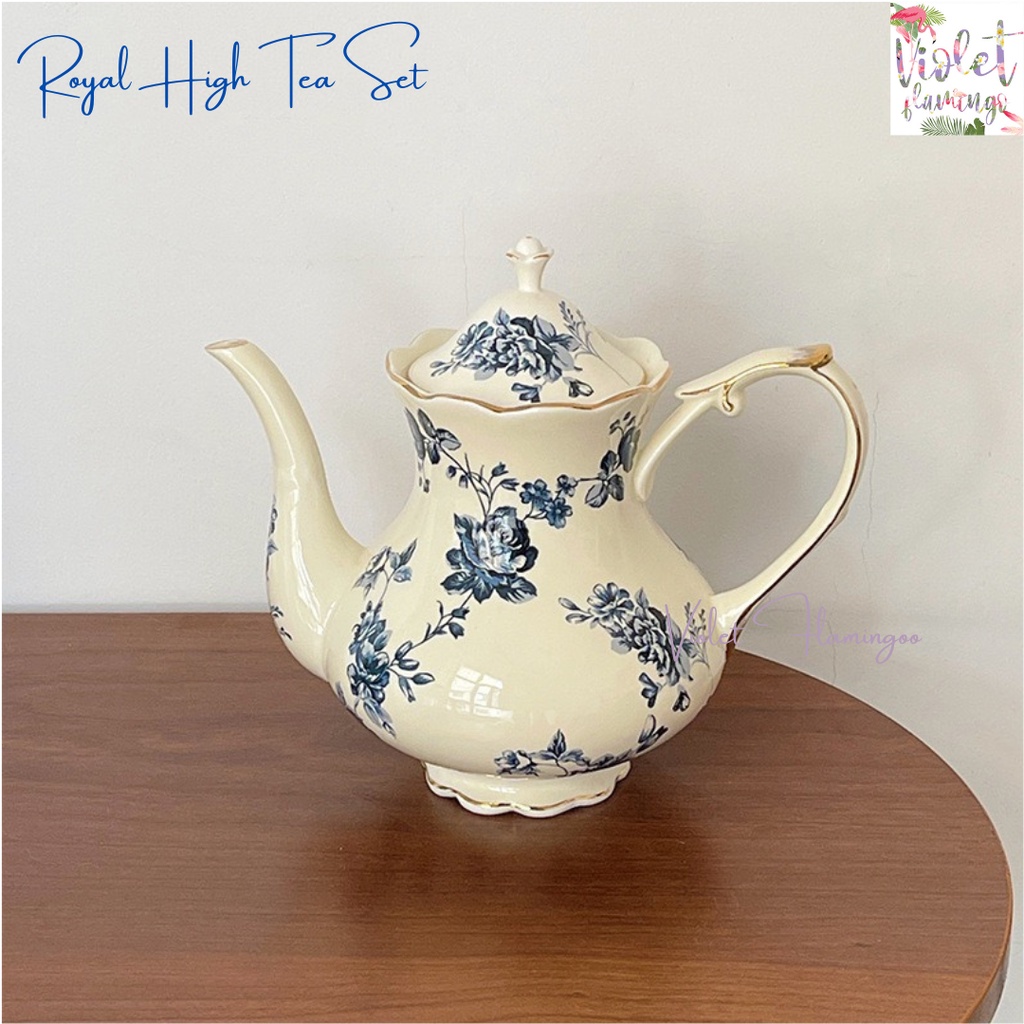 Violet Flamingo ชุดน้ำชา Royal High Tea Set สีน้ำเงิน ในชุดประกอบด้วยกา ...