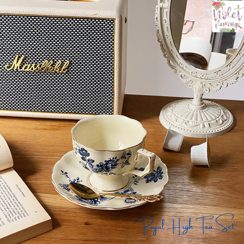 Violet Flamingo ชุดน้ำชา Royal High Tea Set สีน้ำเงิน ในชุดประกอบด้วยกา ...