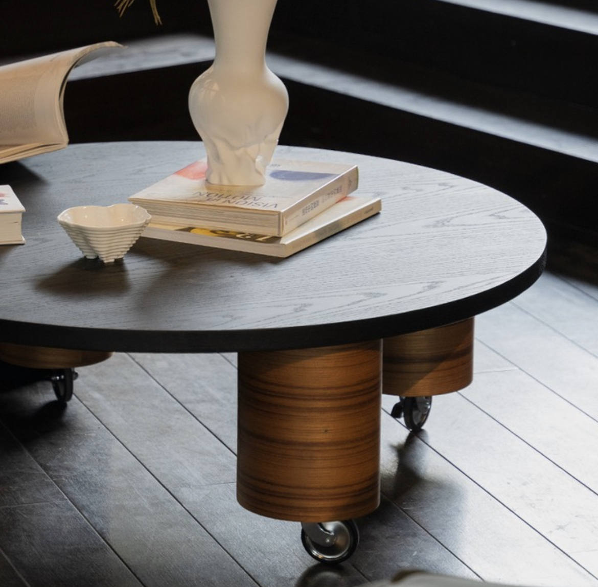 Hauser studio โต๊ะกาแฟ รุ่น Grand Movable Tea Table Black Top - ThaiPick